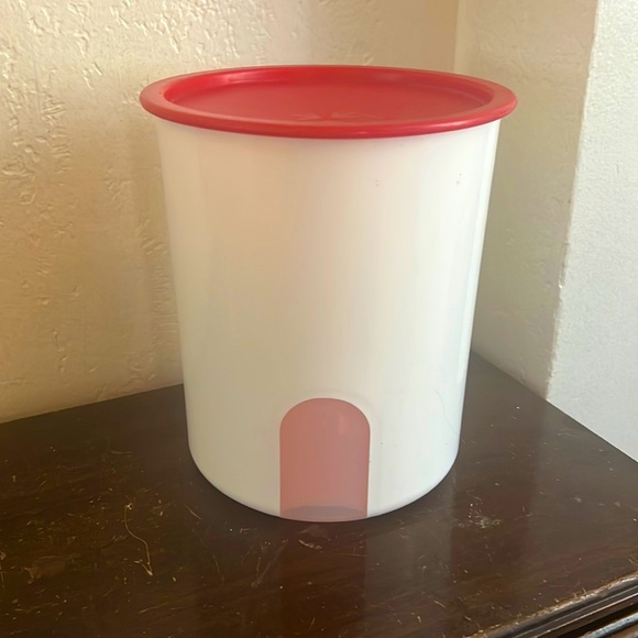 Tupperware | Kitchen | Tupperware Storage Container | Poshmark